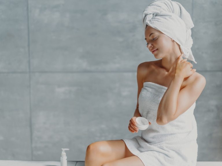 Dung Dịch Vệ Sinh Lameri Giá Bao Nhiêu? - 3 Lý Do Làm Nên Sức Hút